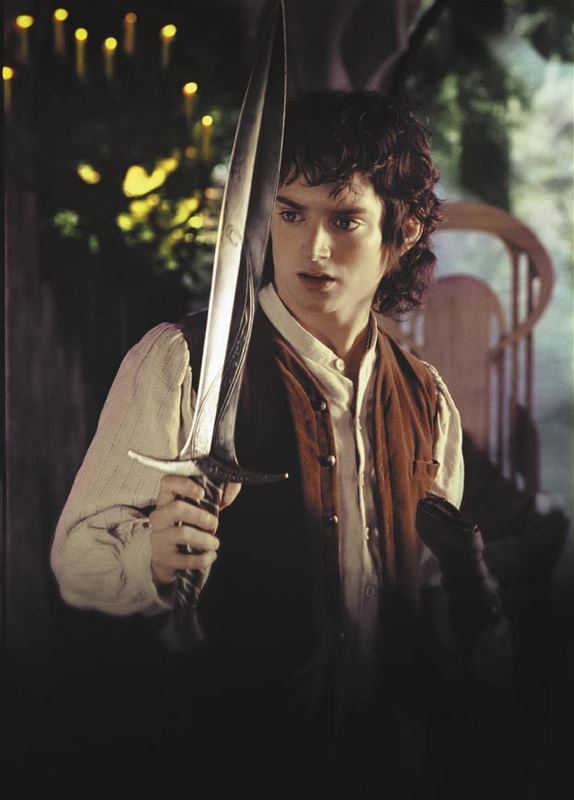 Espada Dardo (Sting) Espada de Frodo escala 1:1 - El Señor de los ...